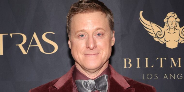 Sucesso de Chris Hemsworth em Limitless: série domina streaming ...