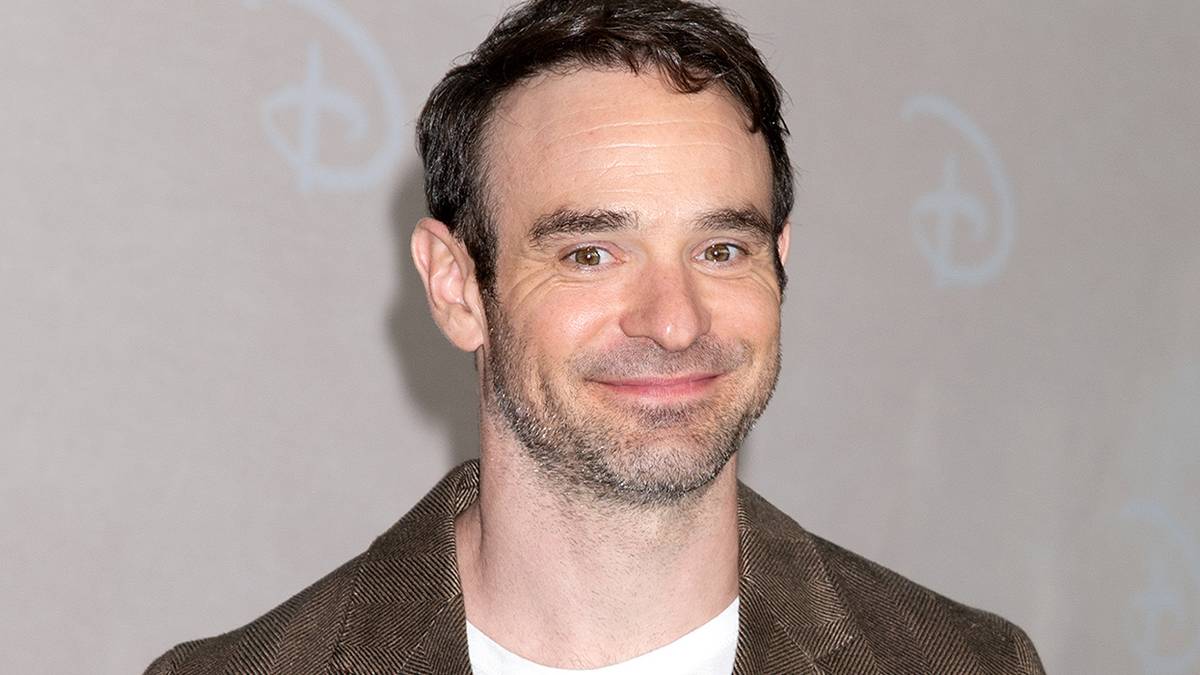 Adults: Série com Charlie Cox é renovada para 2ª temporada na FX