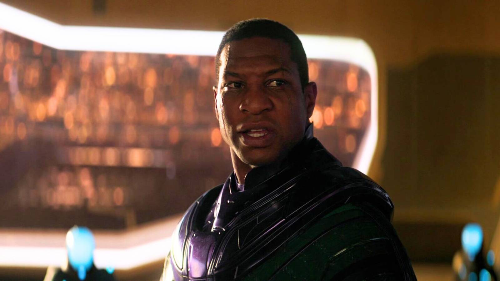 Marvel: Jeremy Renner comenta demissão de Jonathan Majors e planos de Kang