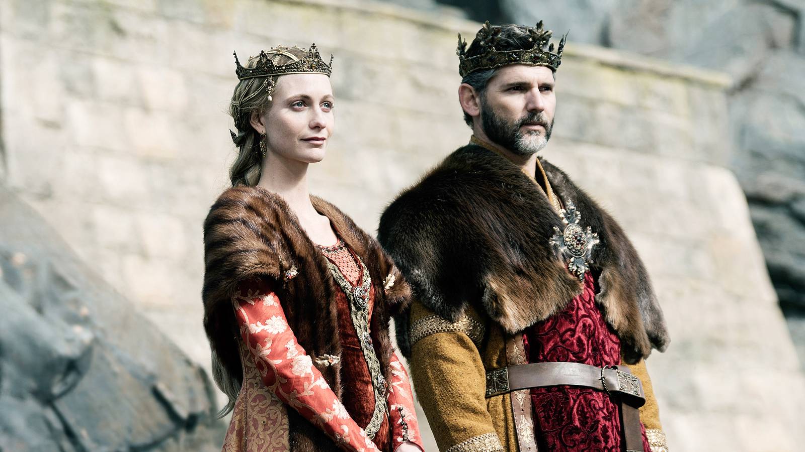 O Rei Arthur: A Lenda da Espada de Guy Ritchie Conquista o Streaming Global