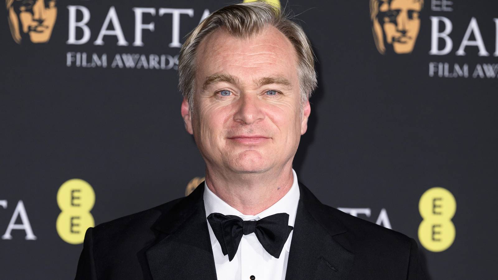 Christopher Nolan recomenda comédia que domina o streaming