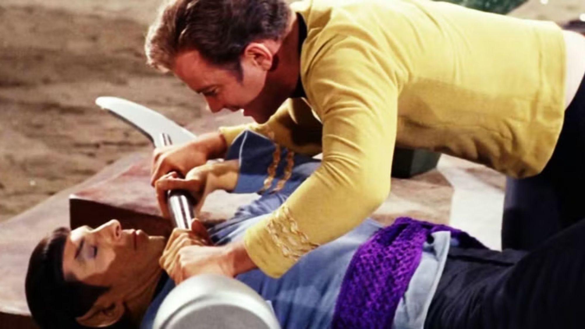 Star Trek: Os 7 Melhores Lutadores da Franquia, Incluindo o Único a Socar Q