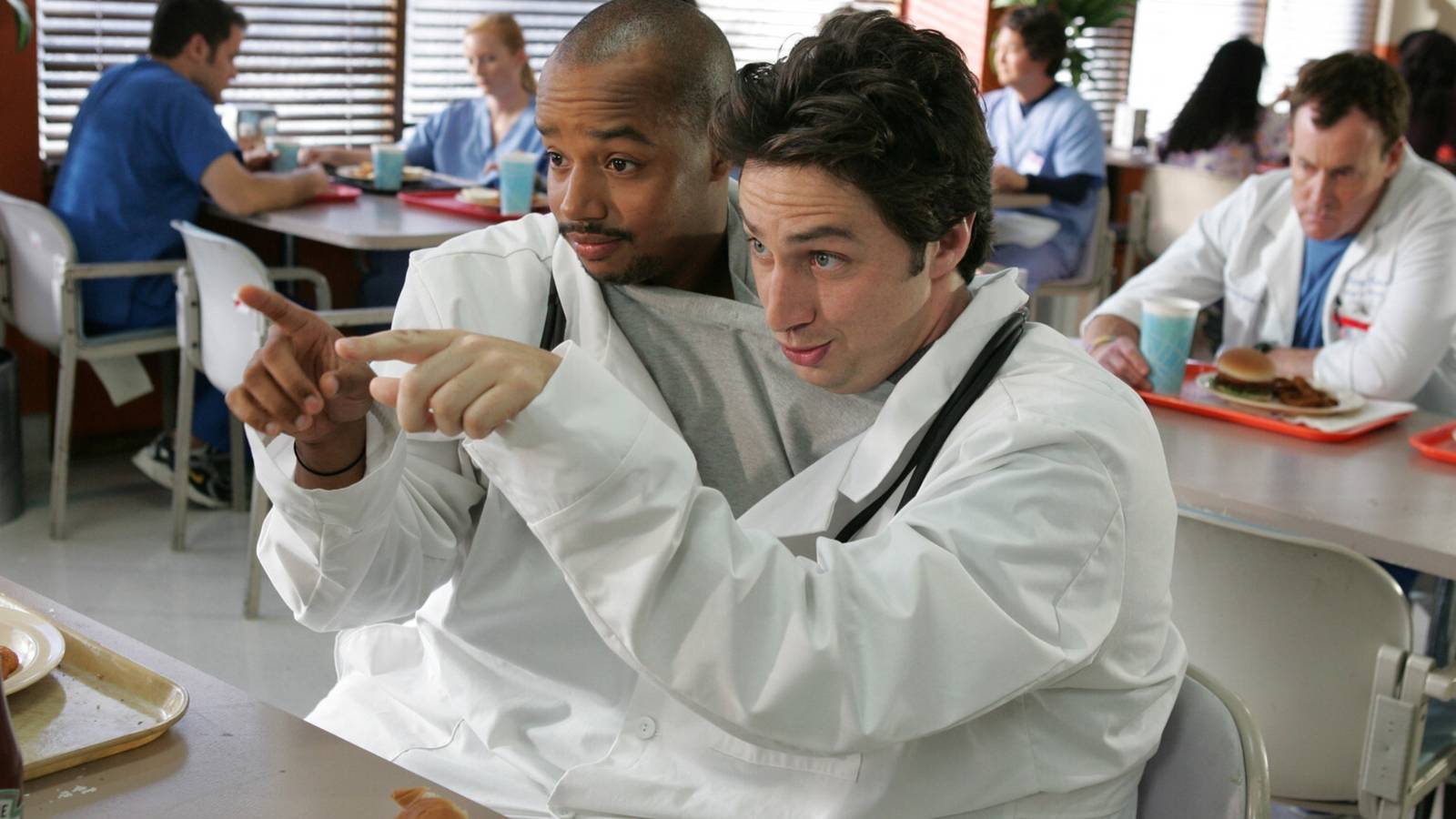 Scrubs: Reboot da série confirma retorno de Elliot, J.D. e Turk